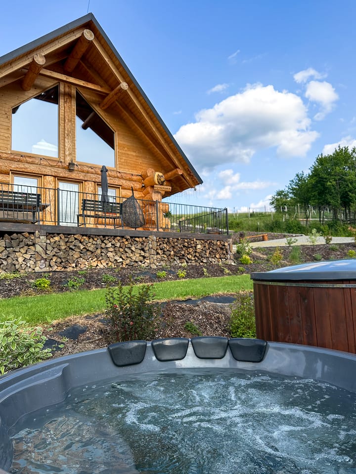 Liška V Zrubovej Rozprávke - Nitrianske Rudno