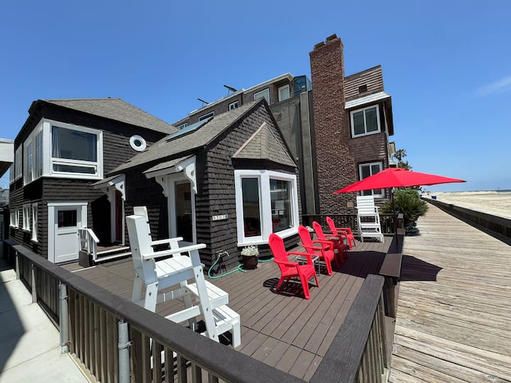 Beach Front Home - Long Beach, CA