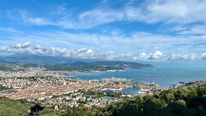 Belvédère Jacuzzi Et Cascade: 8-10 Personnes - La Spezia, Italia