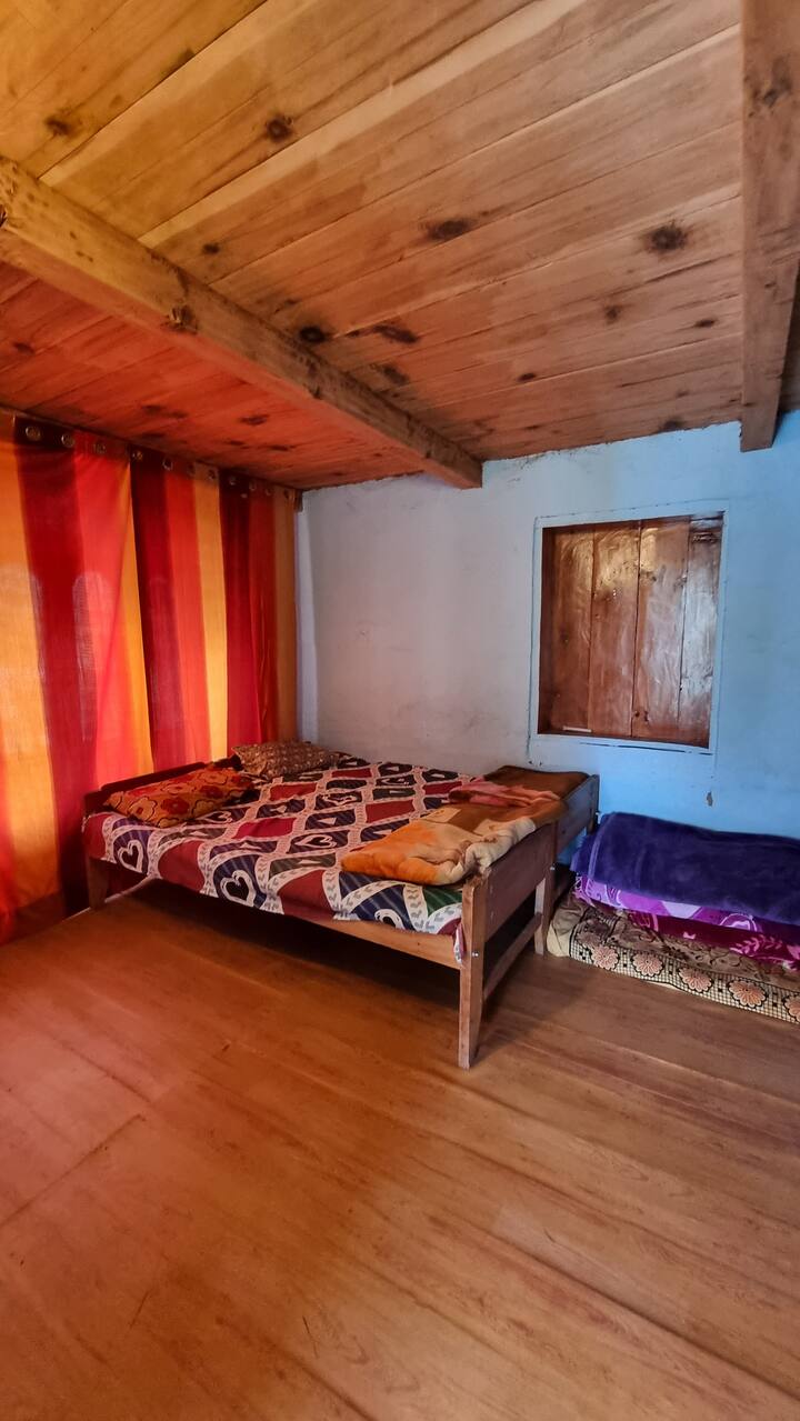 Old Brahma Homestay - Tosh