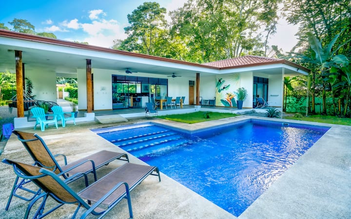 Très Belle Maison D'architecte Avec Piscine, A/c - Puerto Viejo de Talamanca