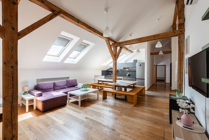 Poppy Apartment - Prague