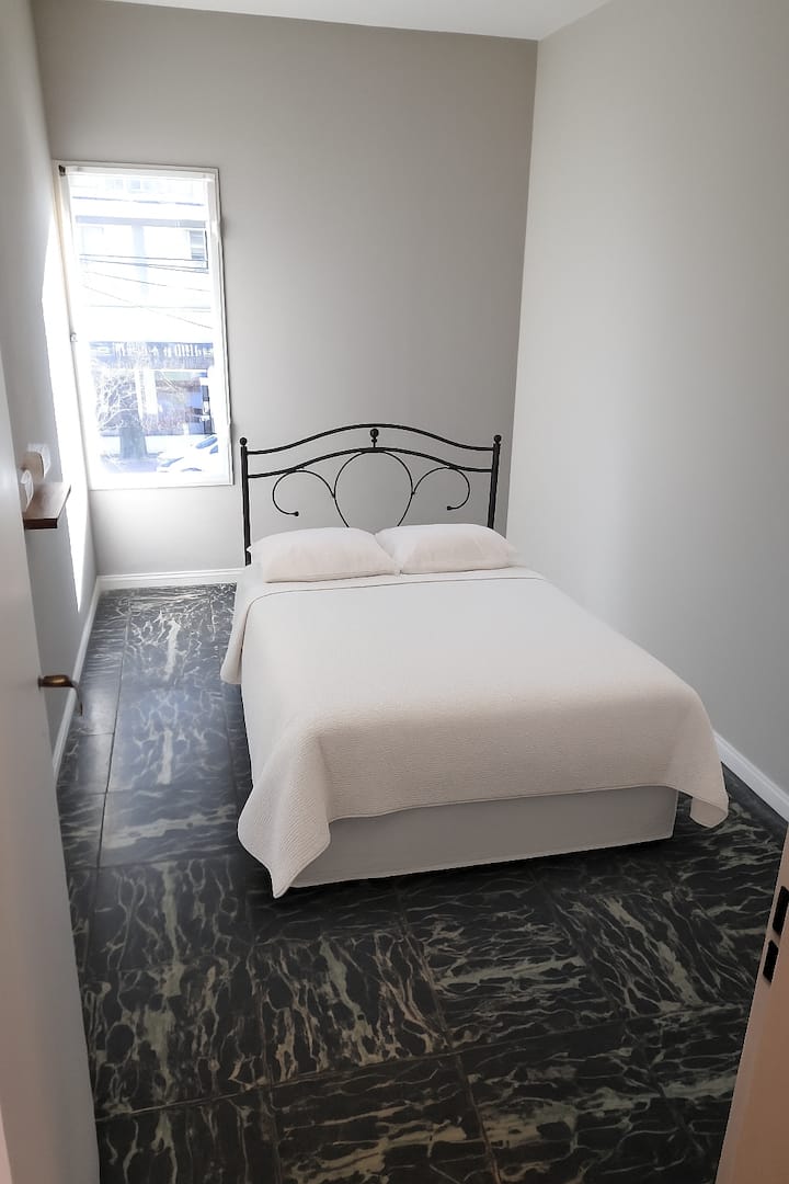 Habitación Doble Con Baño Compartido - Puerto Madryn