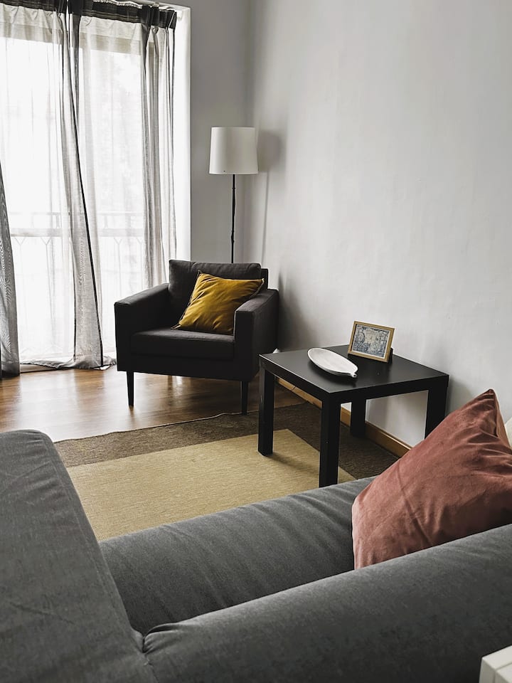 Conveniently Near To The Airport And Main Arteries - Bobadela