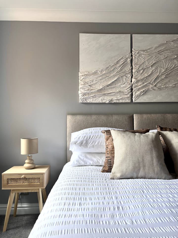 Modern 2bed | Free Parking |Town Centre | Business - Reading