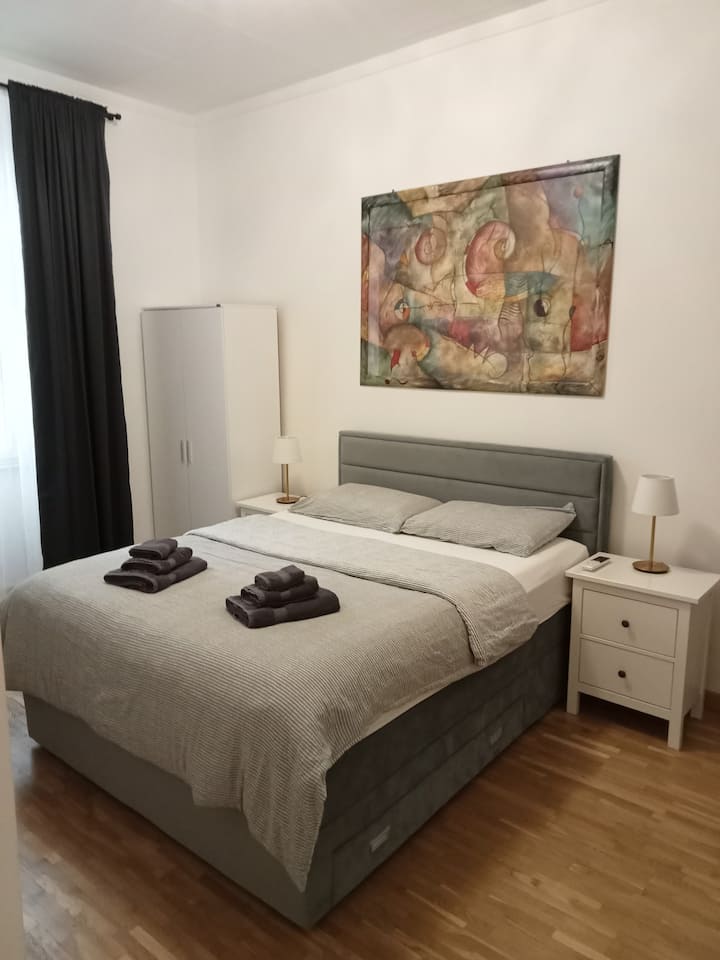 Fenix Rooms,stanza Con Bagno Privato - Trieste