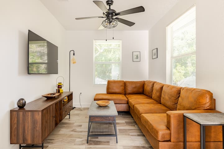 Riverside Heights Guesthouse - Tampa, FL