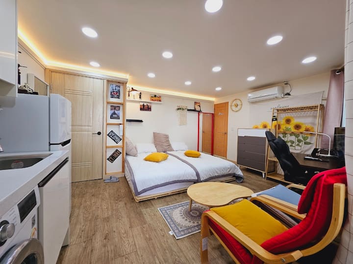 숲속의 집/Studio 장기숙박 40%할인, 병점역, 동탄, 삼성전자 - 오산시