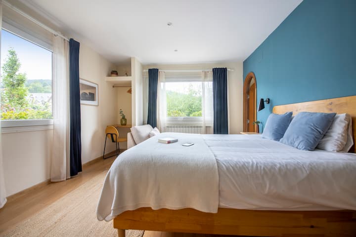 Hotel Donosti - Double Room With Private Bathroom - Donostia-San Sebastián