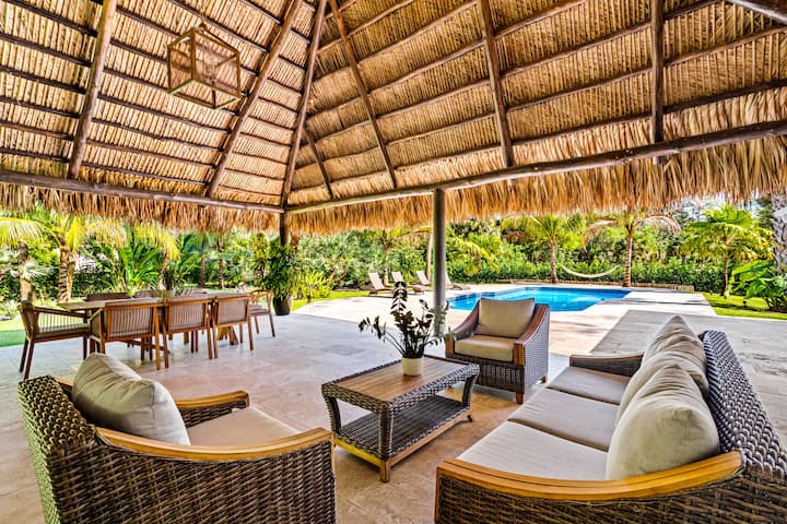 Tropical Oasis With Amazing Tiki, Heated Pool - West Palm Beach