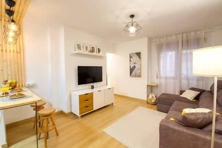 Gascona Apartment · Bright & Spacious + Wi-fi - Oviedo