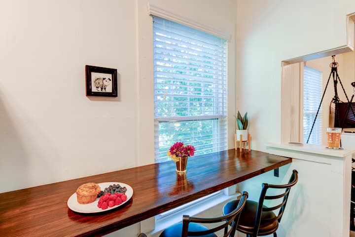 Suite 3, Quick Stroll To Downtown - Black Mountain, NC