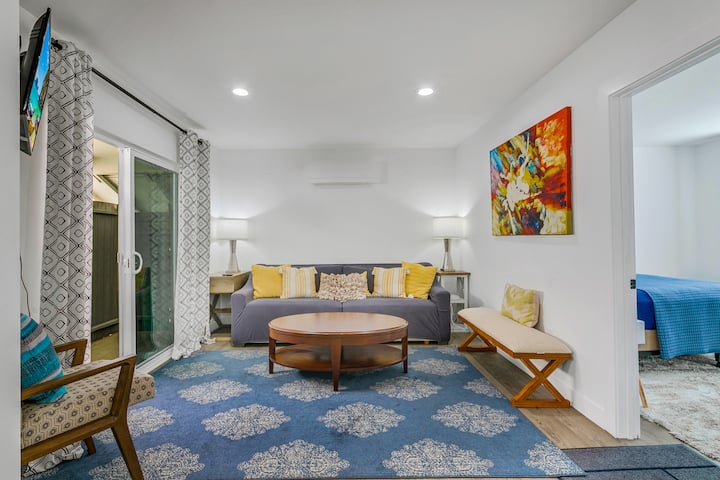 Santa Monica Home Near Markets, Ucla, Free Parking - Brentwood - Los Angeles