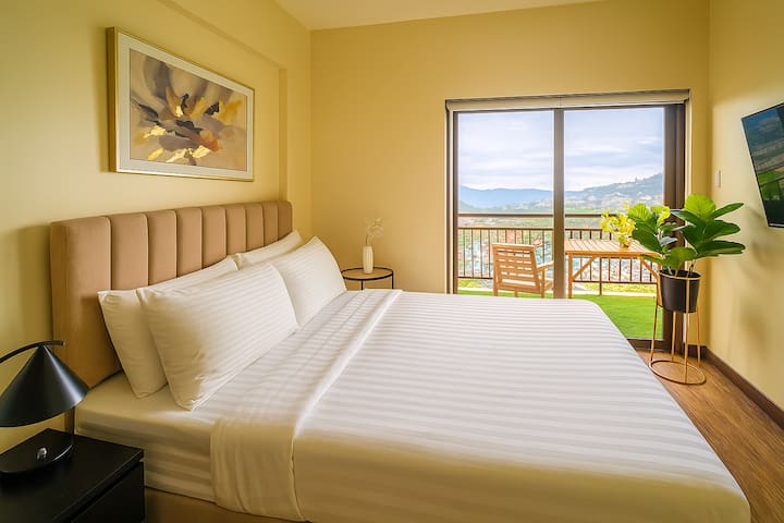 One Aston Residences | 2br Balcony Near Mines View - Baguio