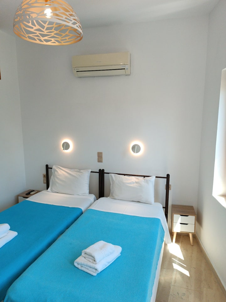 Imeros-twin Room 2nd Floor - Hanía