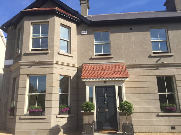 Victorian Residence Greystones - Bray