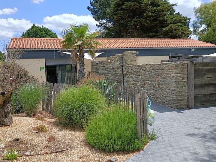 Gîte Avec Spa Et Piscine à 15 Min à Pied De La Mer - Pornic
