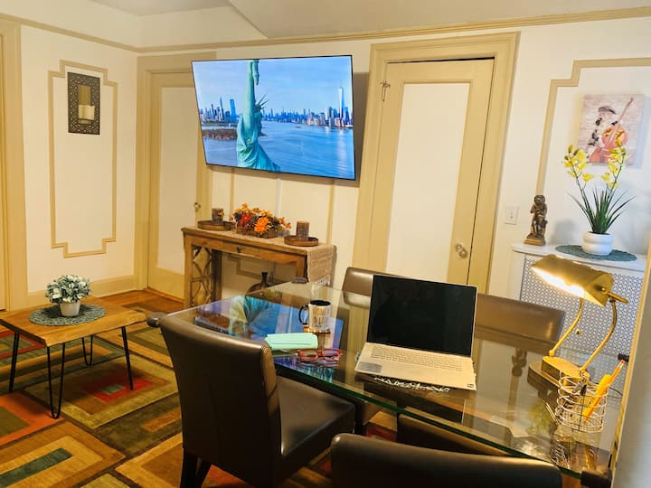 Private Nyc Room | Fast Wifi & Easy Subway Access - The Bronx, NY