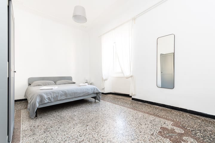 Room Close To The Center Of Genoa N°4 - Genoa