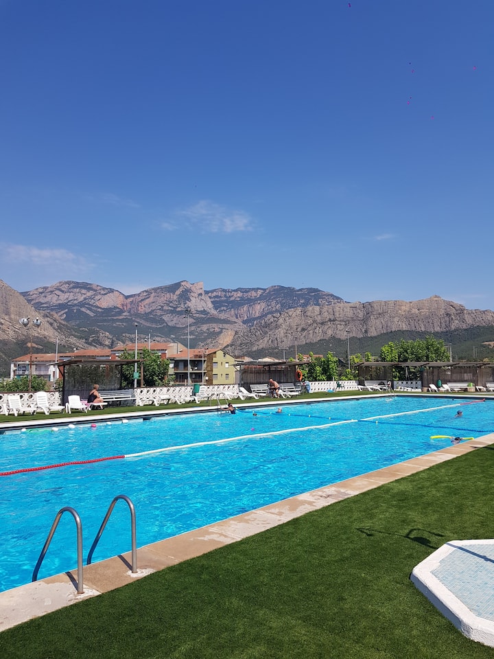 Fantàstic Pis A Oliana Alt Urgell Lleida Wifi - Oliana