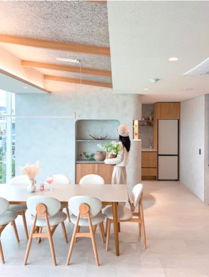 Neungnolstay: Orot (Beach Front Ocean View ) - Busan