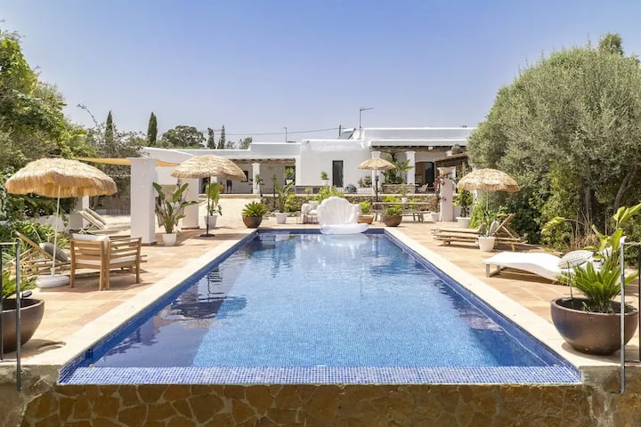 Dreamy Boho-chic Finca - Ibiza
