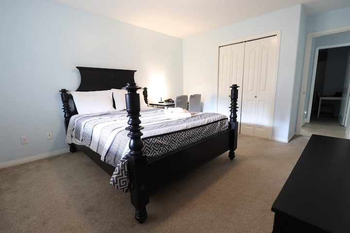 Ground Floor Private Room W/shared Bath - Richmond