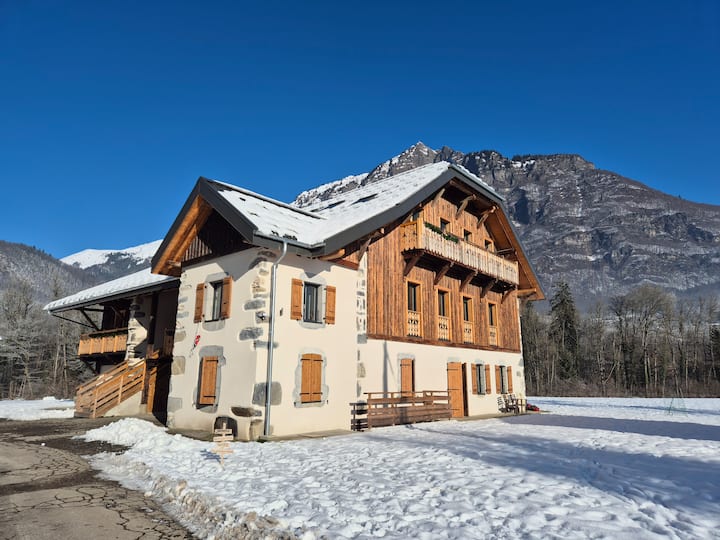 Les Bois Dessous, 4* Et 1300 Jeux De Société - Flaine