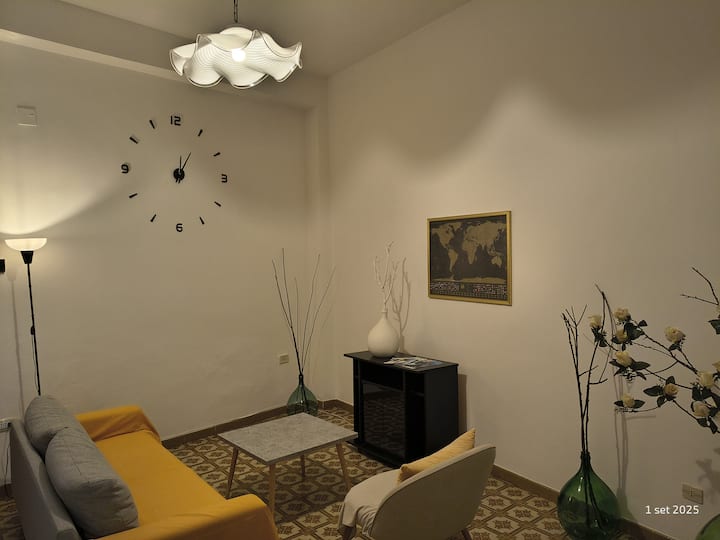 Jonia Home For Holidays By The Sea With A Backyard - Leporano