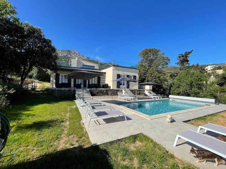 Magnifique Villa Avec Vue Imprenable Sur Calvi - Calvi