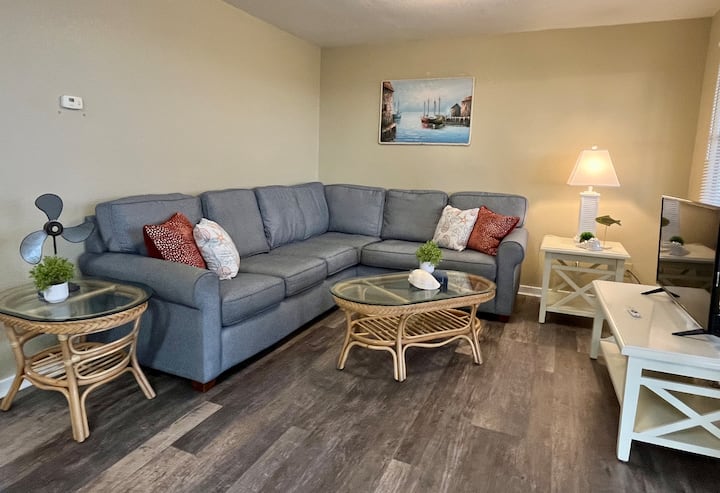 Sound Side Suite - Avon, NC