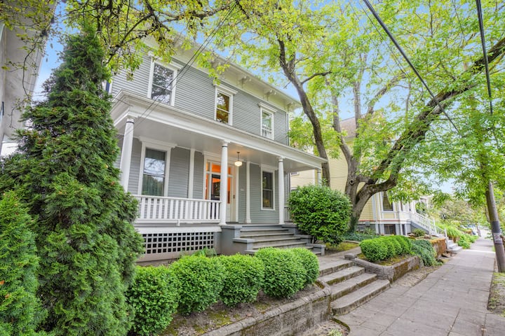 Historic Executive Rental, Free Parking - Portland, OR