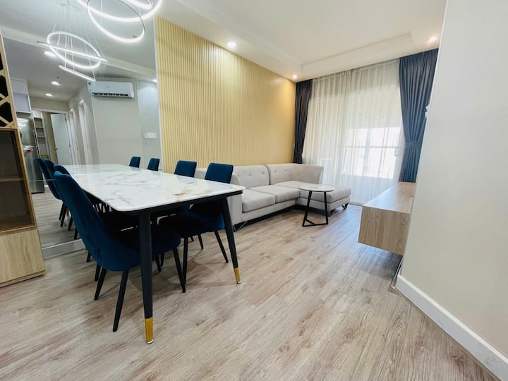 Skyline City-spotless 3br With Sunny Balcony Cbd - Hô Chi Minh-Ville