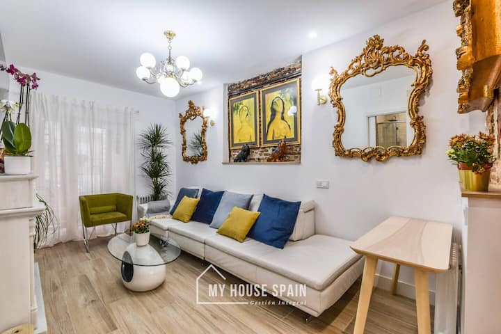 Myhousespain - Sensacional Piso En Malasaña - Madrid