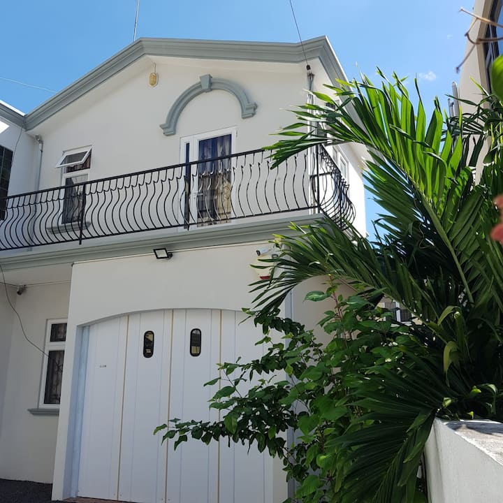 Charismatique Villa Privée Familiale Et Spacieuse - Mauricio