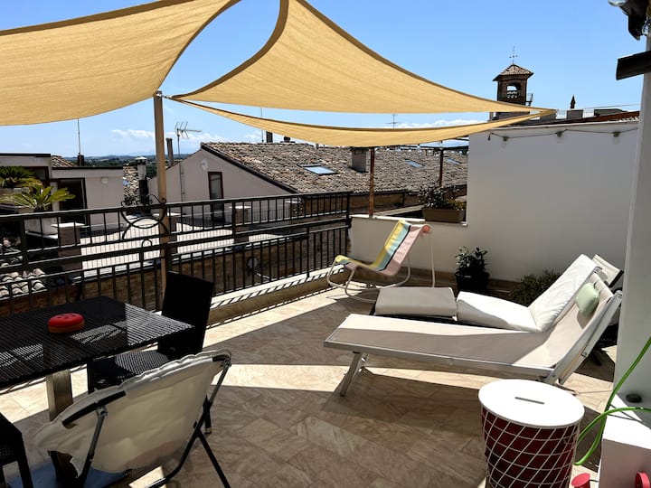 Große Stadtvilla Mit Dachterrasse - Pedaso