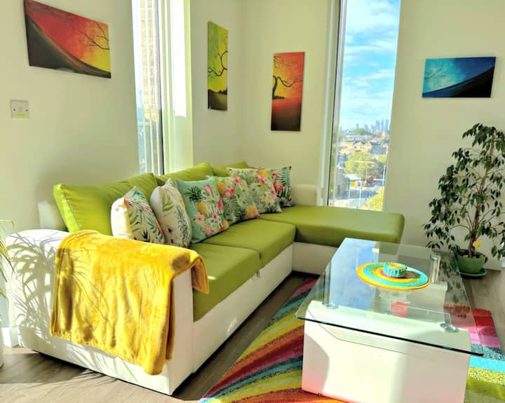 Colourful Flat Next To Elizabeth Line+lift+parking - London