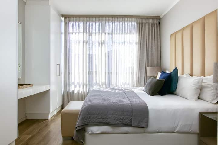 Sandton Grand 2-bed Apartment 3 - Sandton