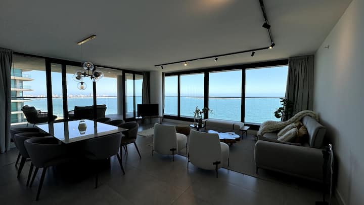 Venetian Punta Del Este P 18 - Uruguay