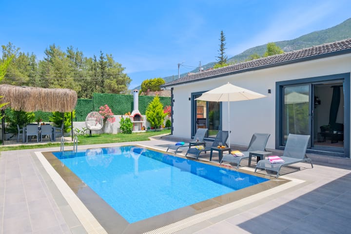 Ovacık'da 5 Kişilik Lüks Villa - Ölüdeniz