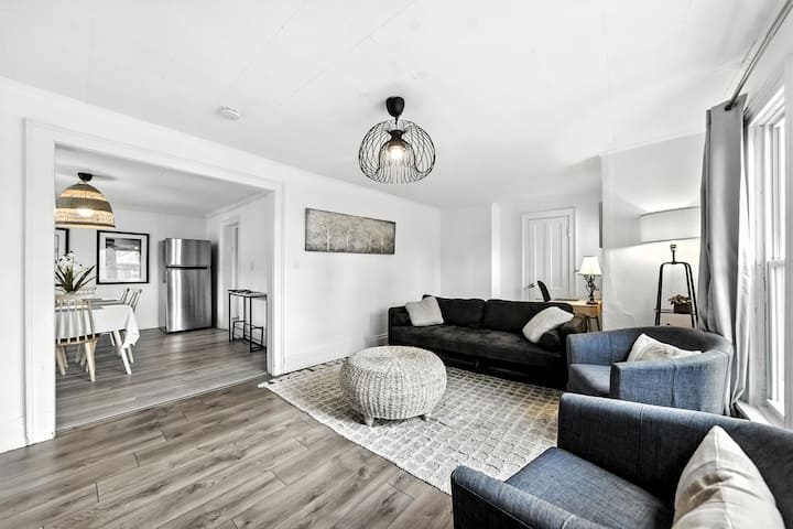 River Side - 5 Minutes To Niagara Falls Park. - Niagara Falls, NY