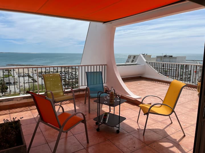Toit Terrasse Vue Imprenable *Garage *Clim *Wifi - Le Grau-du-Roi