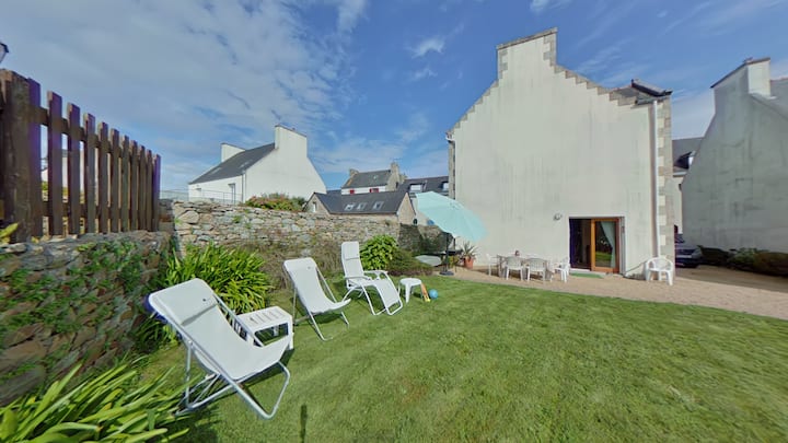 Maison De Famille • Tout Confort - Roscoff