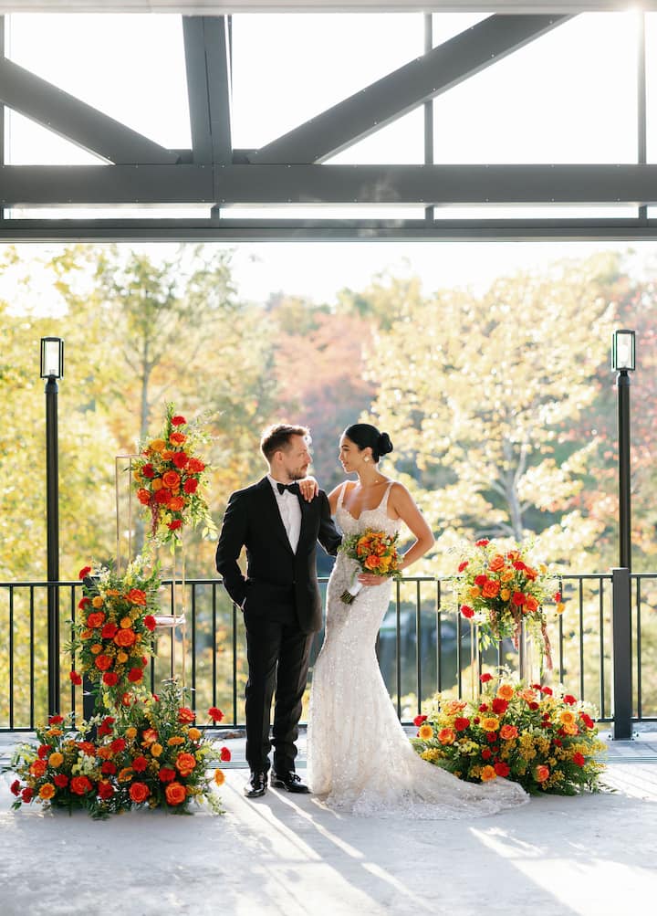 Wedding Venue Pocono / Gazebo, Mansion, 5 Chalets - Tannersville, PA
