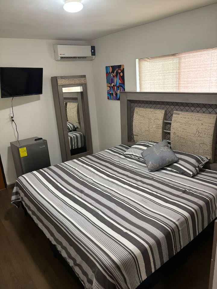 Estancia Esmeralda H1 Privada, Cómoda Y Céntrica. - Guadalupe, Mexico