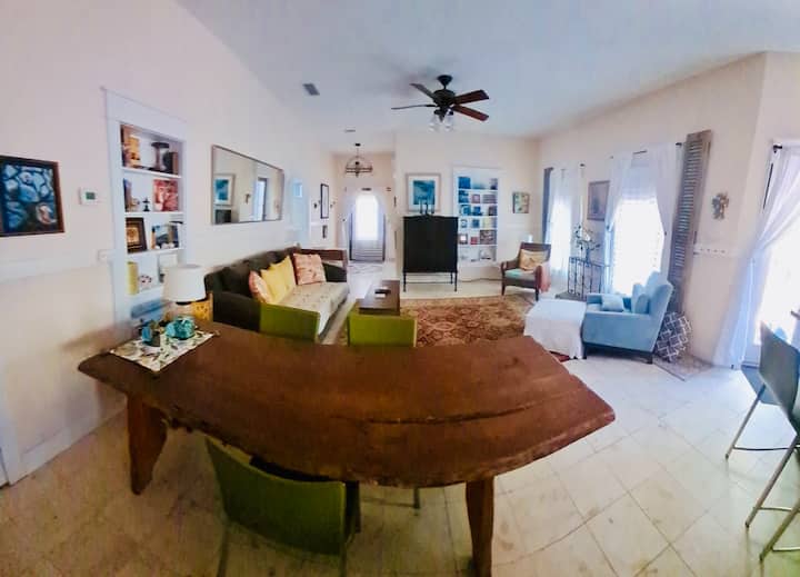 Seaside 30a "Hemingway Cottage" Close To Beach - Seaside, FL