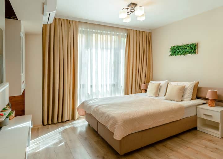 Бутиково студио Joy (Free Parking) - Plovdiv