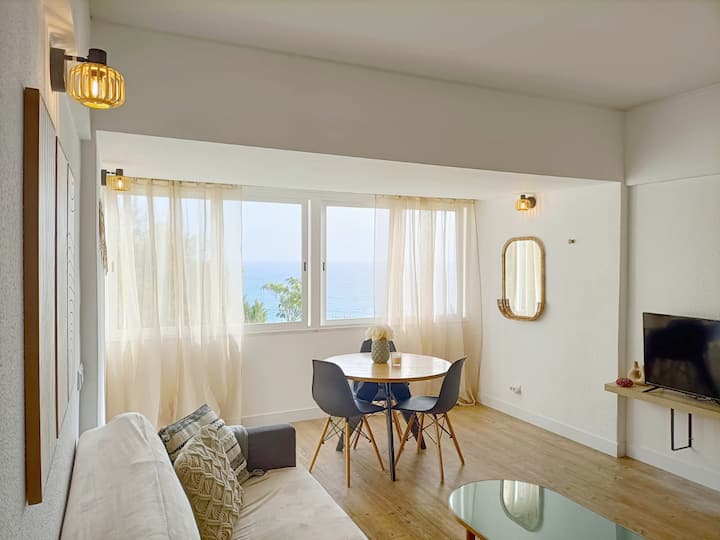 Sesimbra Beach Studio – Steps From The Ocean - Sesimbra