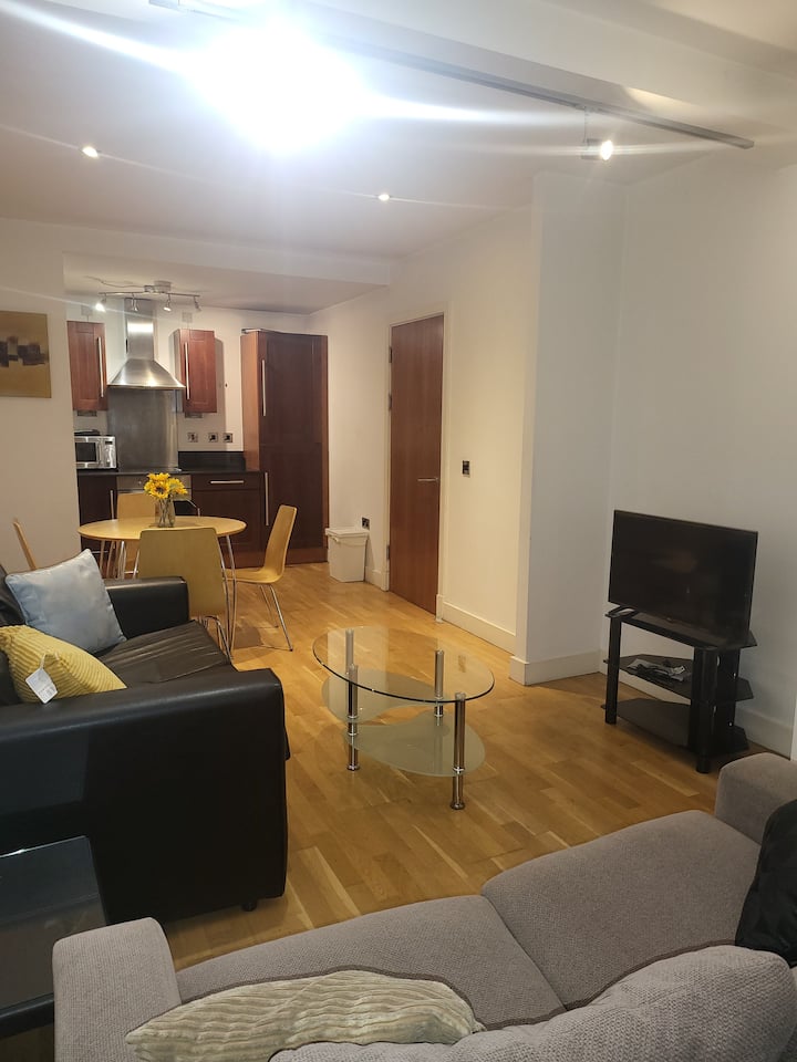 Fantastic 2 Bedroom Apartment - Piccadilly Station - Manchester