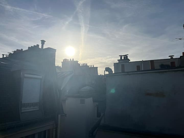 Charming Studio With Mezzanine - Paryż